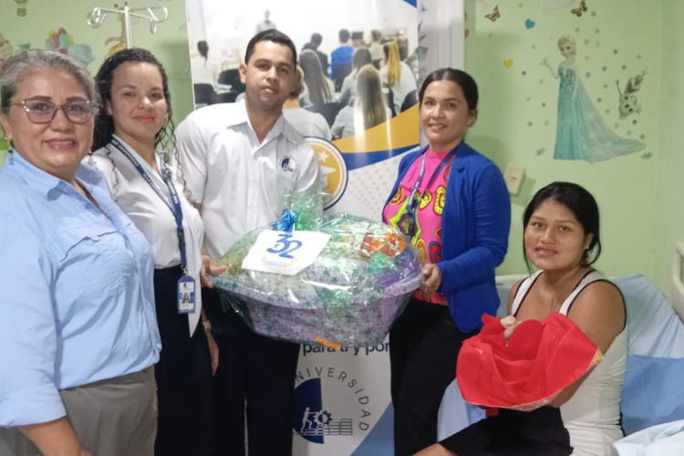 SEDE DE METETÍ REALIZA ENTREGA DE CANASTILLAS EN EL MARCO DEL 32 ...
